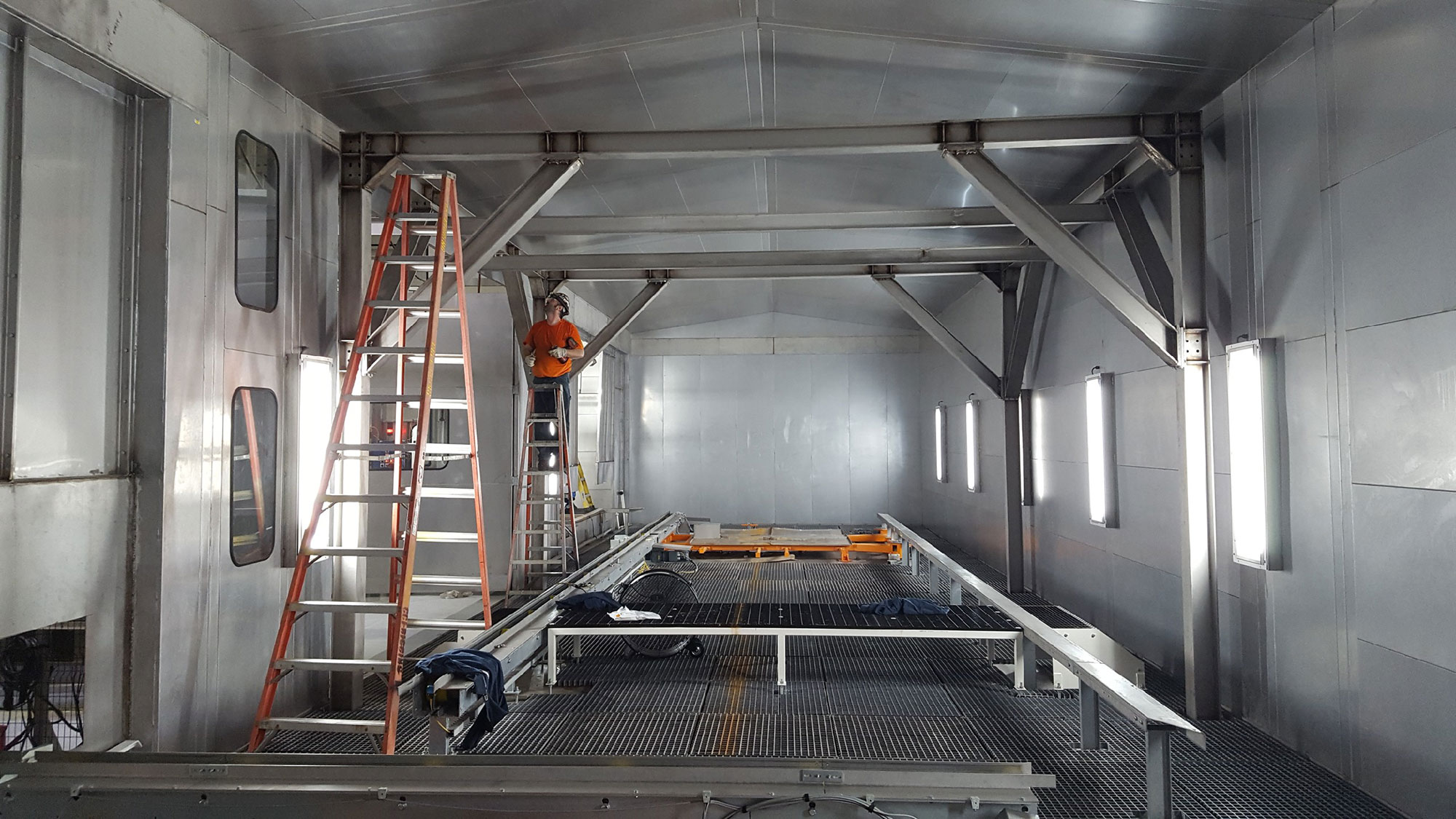 DT Box 2018 Tooling Install - CCI Industrial Constructors