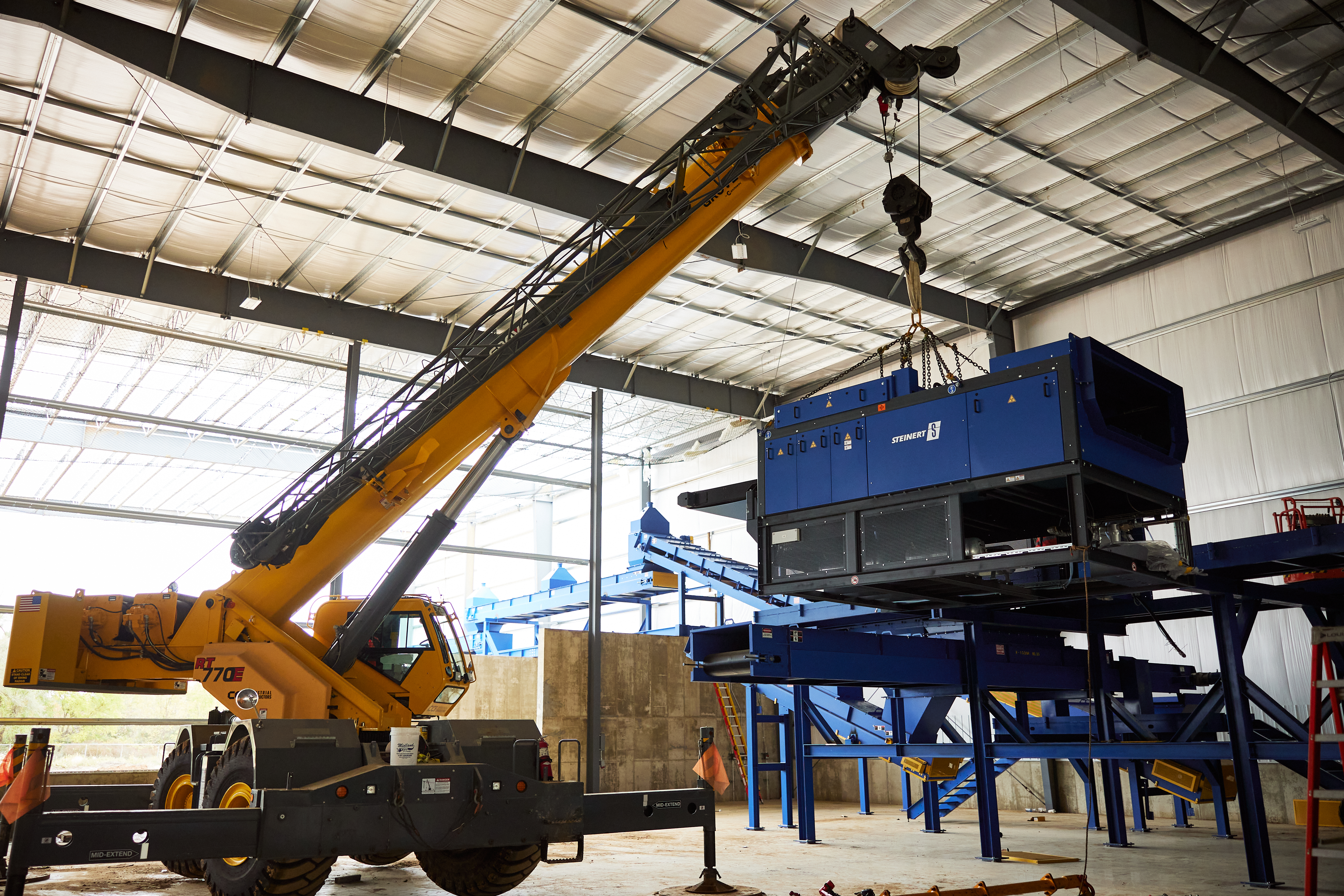 Conveyor & Shredder Installation - CCI Industrial Constructors