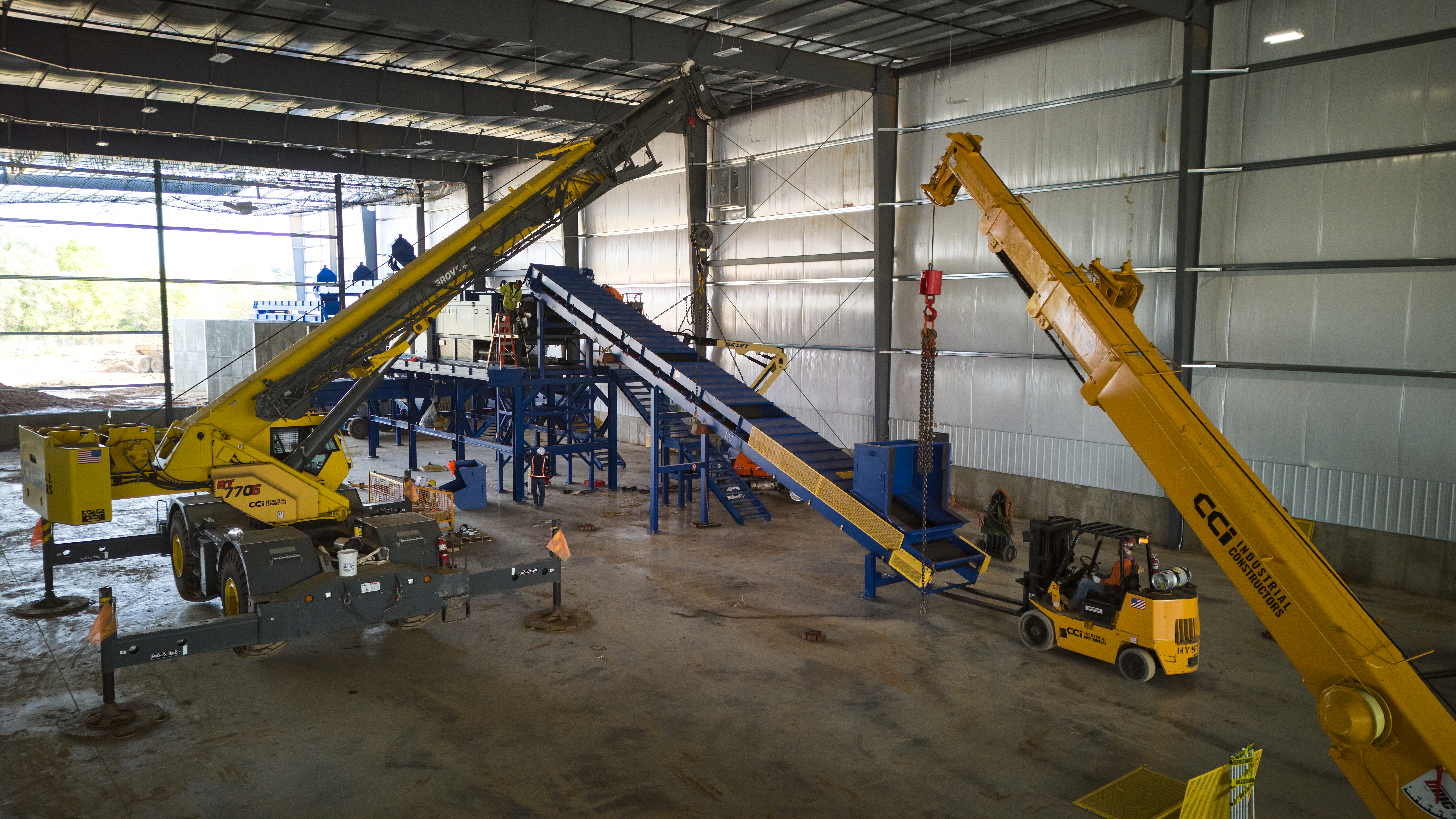 Conveyor & Shredder Installation - CCI Industrial Constructors